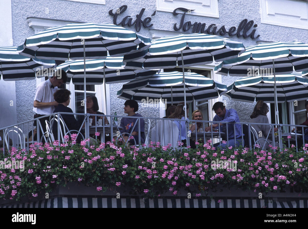 Cafe Tomaselli Salzburg Stock Photos & Cafe Tomaselli Salzburg Stock ...
