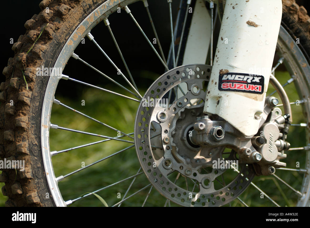 motor cross X moto dirt bike scramble risk extreme win lose loser grip ...