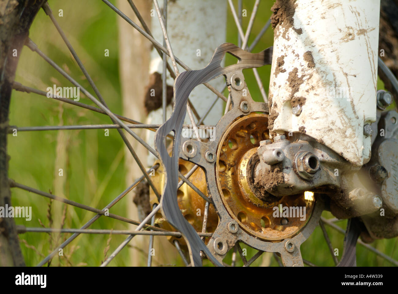 motor cross X moto dirt bike scramble risk extreme win lose loser grip ...