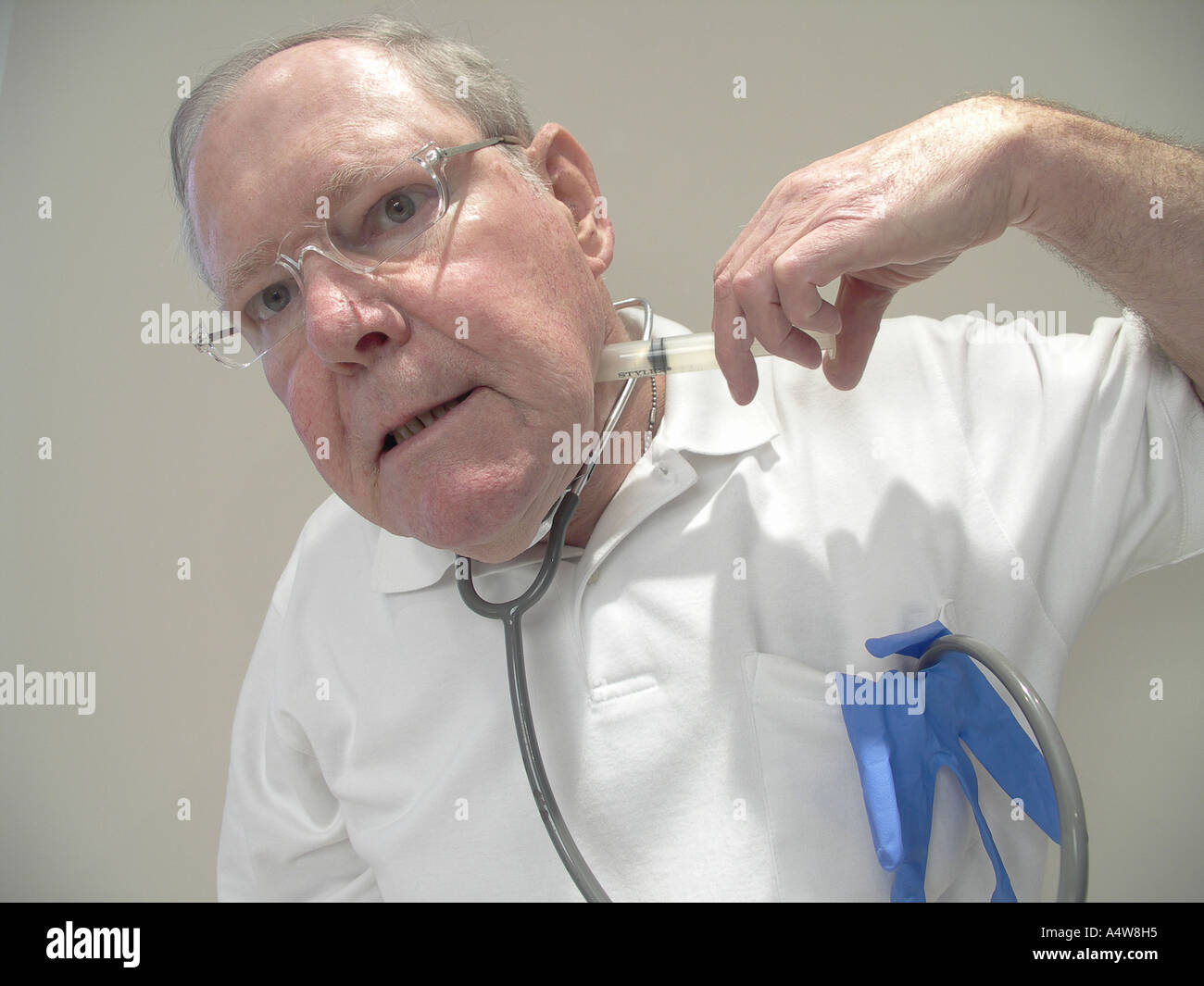 Man Giving Himself a Shot in the Neck Stock Photo - Alamy