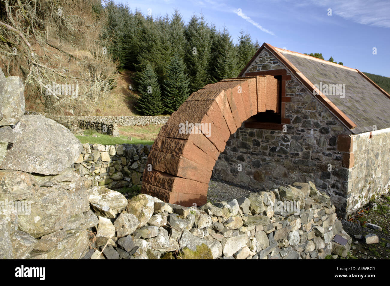 Striding Arches sculpture by the artist Andy Goldsworthy at Cairnhead ...