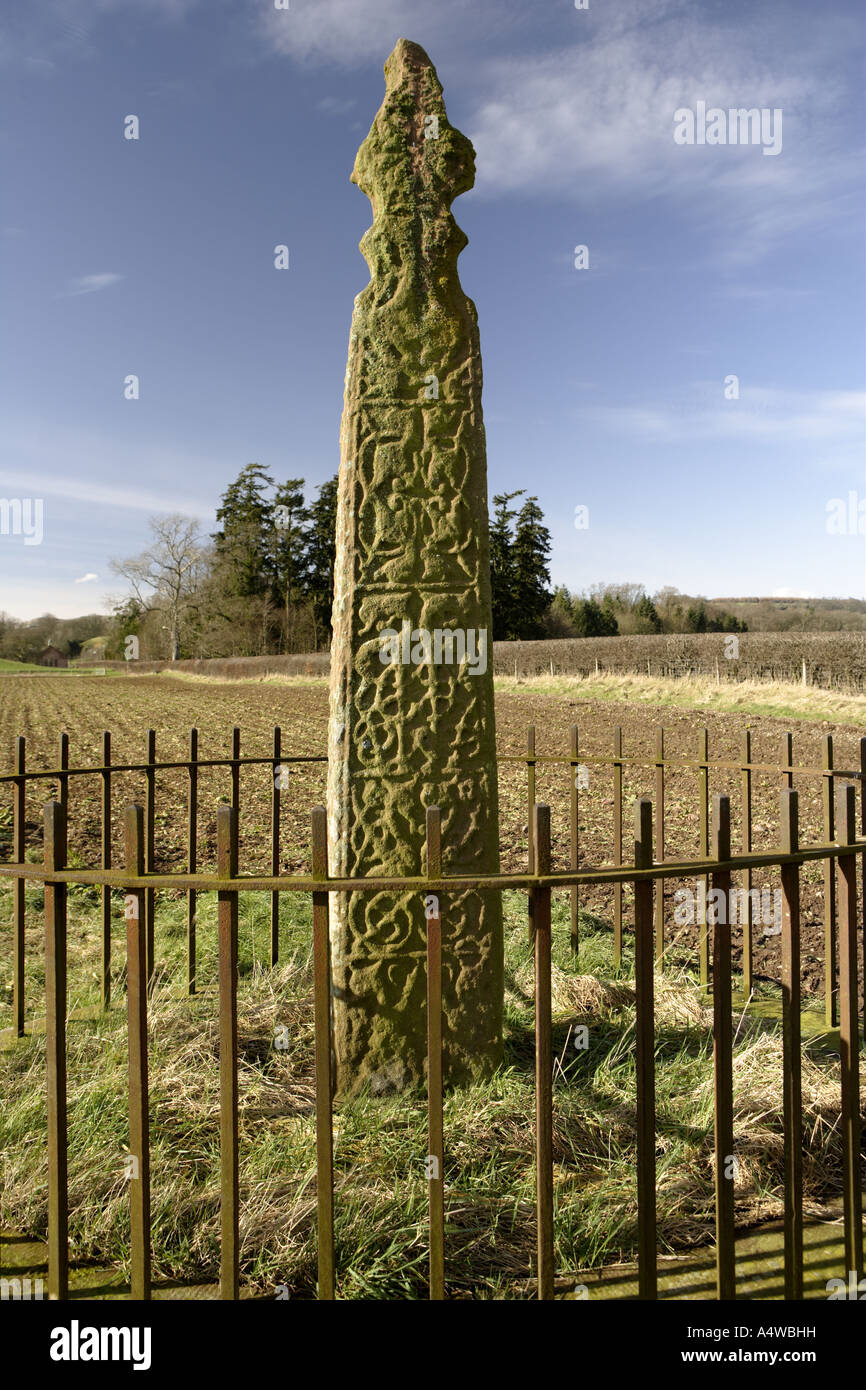Nith Bridge Cross Northumbrian style stone cross Thornhill near ...