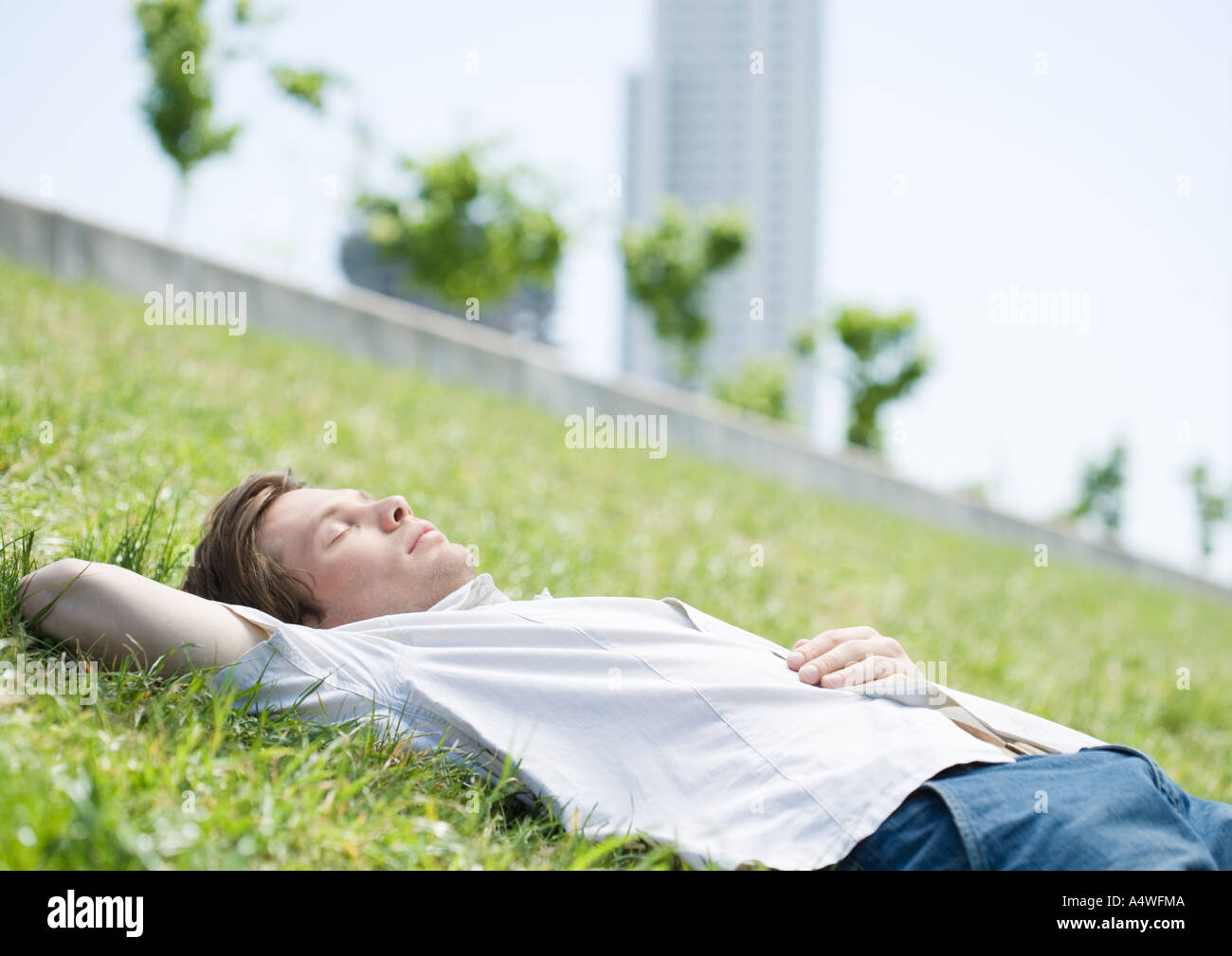 Sleep slopes hi-res stock photography and images - Alamy