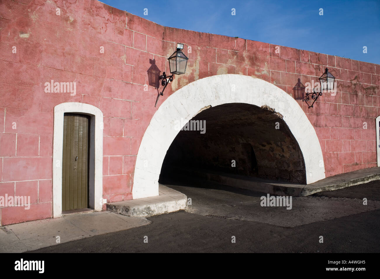 The main gate of the Fortezza San Carlos de la Cabana , Havana,Cuba ...