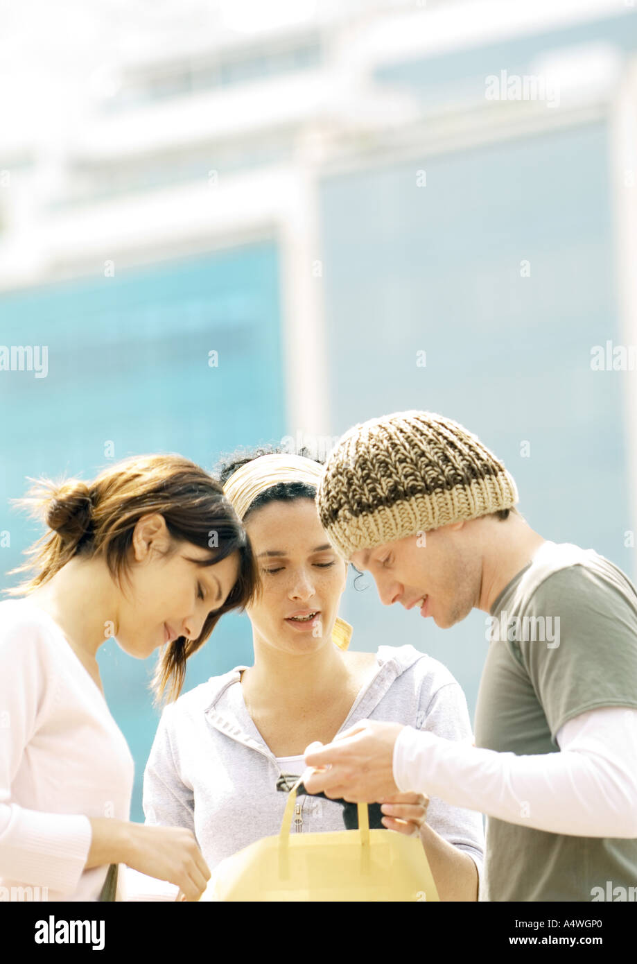 Group friends men women heads hi-res stock photography and images - Alamy