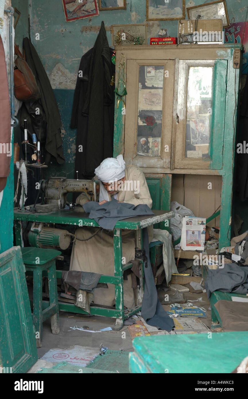 Sewing machine dry suit hi-res stock photography and images - Alamy