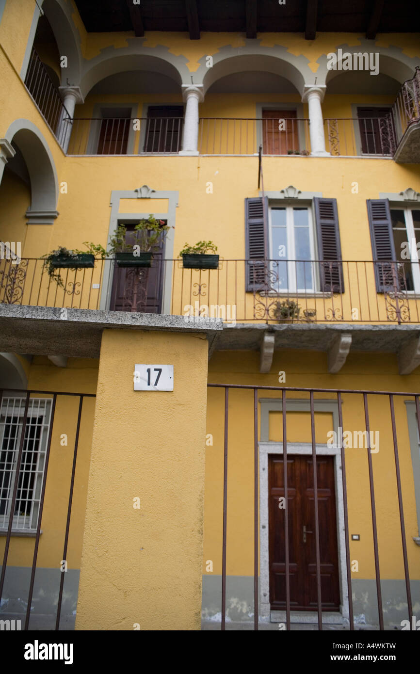 Orta arcade hi-res stock photography and images - Alamy