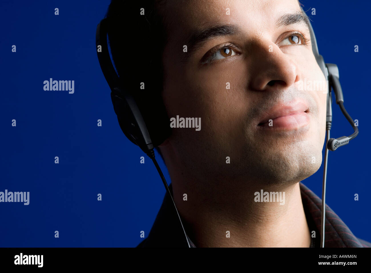 Indian businessman wearing headset hi-res stock photography and images ...