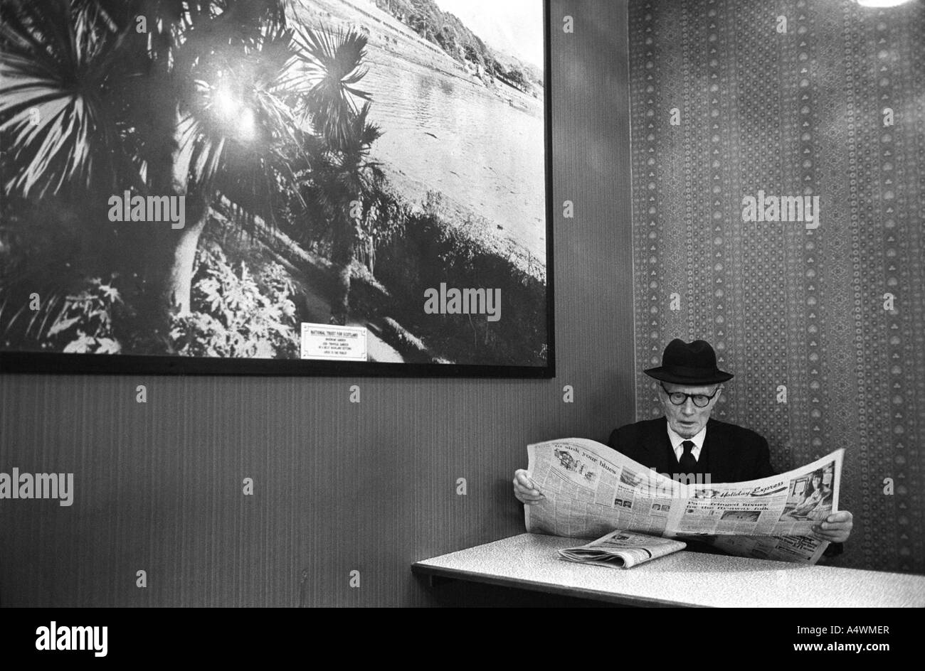 1970 newspaper hi-res stock photography and images - Alamy