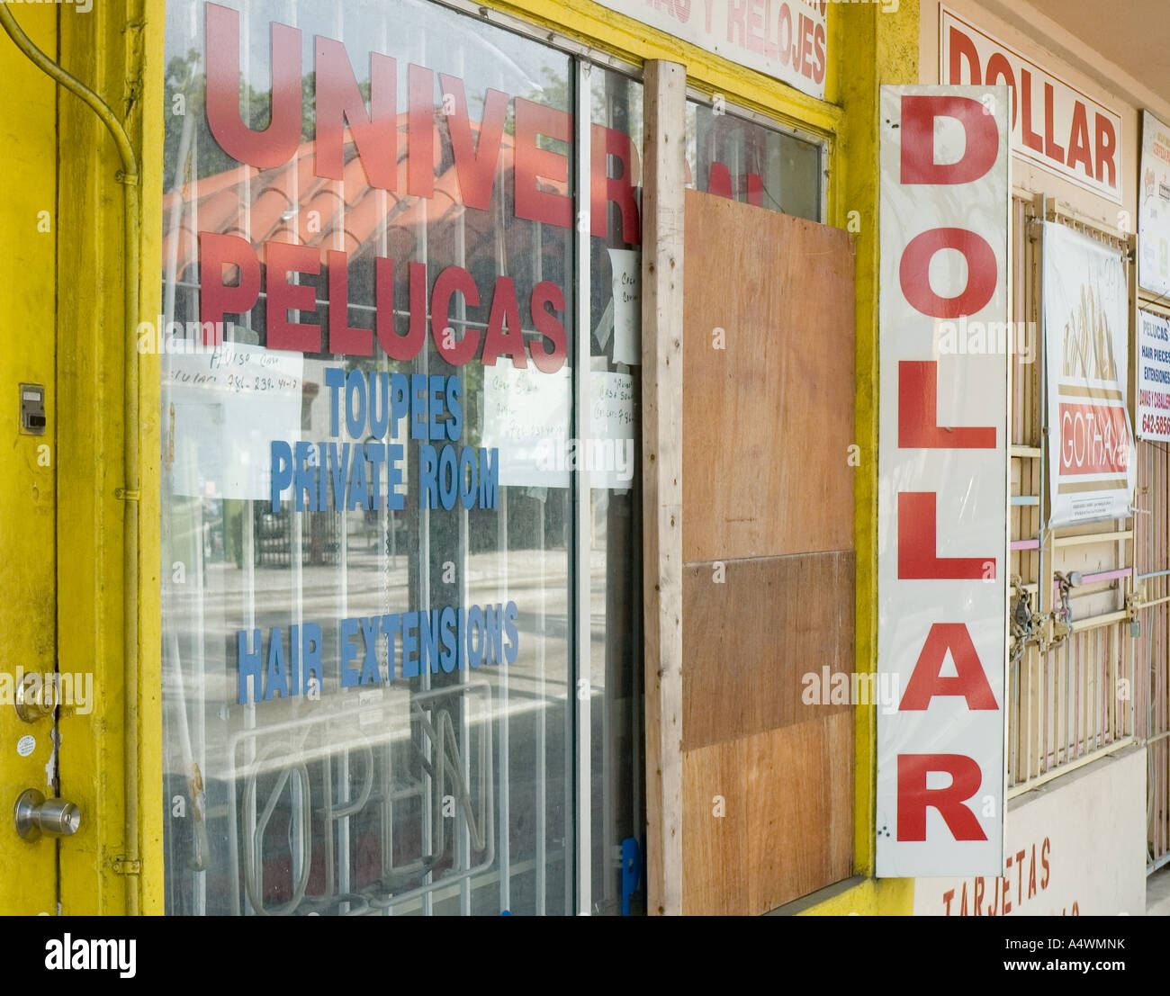 Dollar store sign in Little Havana Miami Florida Stock Photo - Alamy