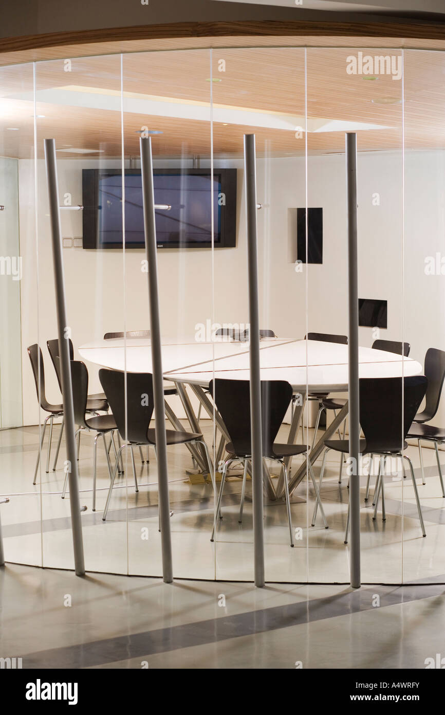 Empty conference room Stock Photo - Alamy