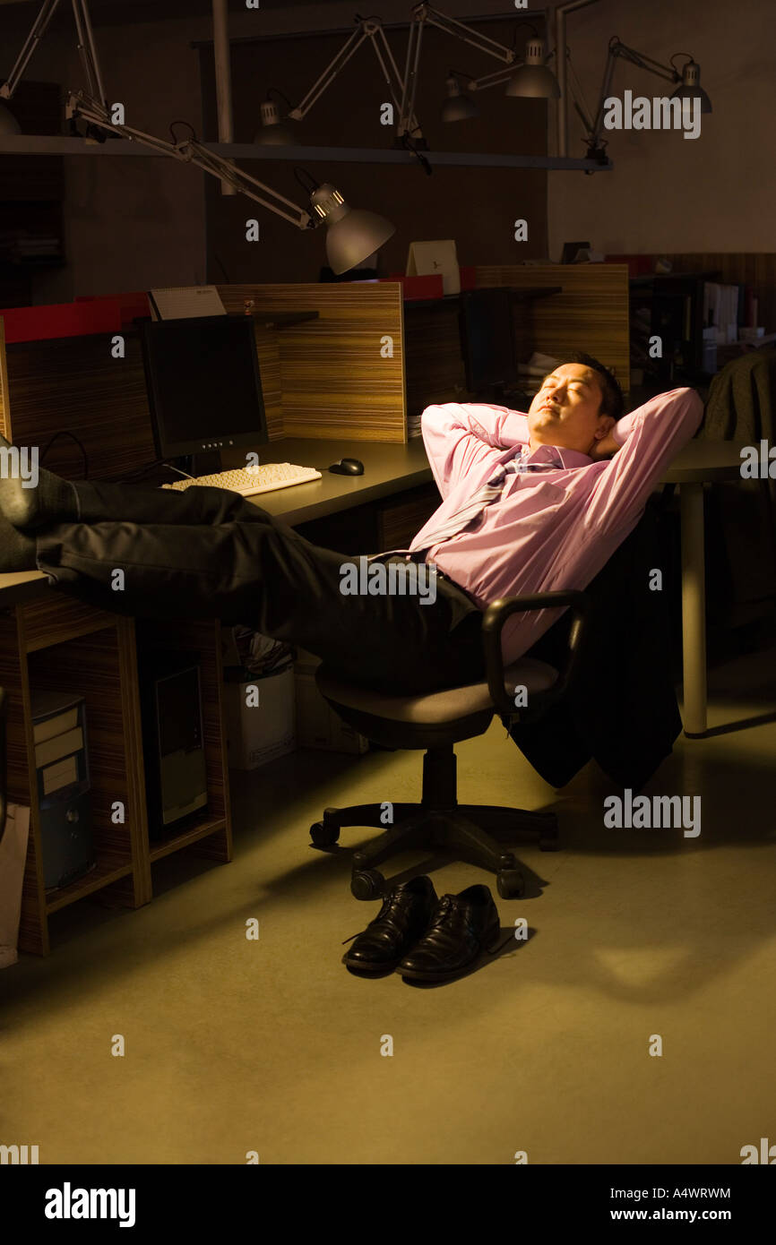 Person asleep with computer mouse hi-res stock photography and images ...