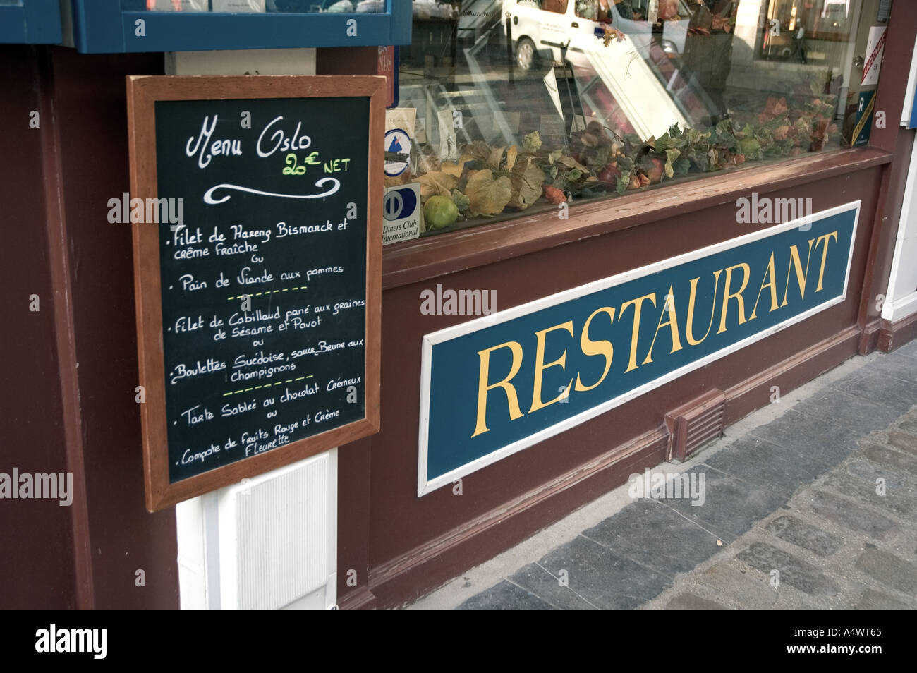 Menu à la carte france hi-res stock photography and images - Alamy