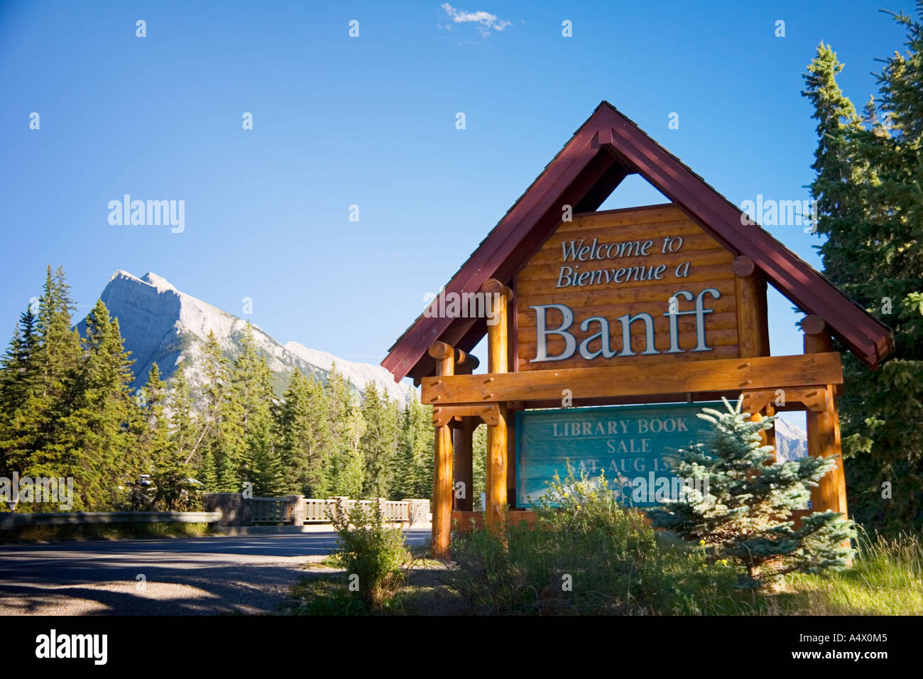 Banff landmarks hi-res stock photography and images - Alamy
