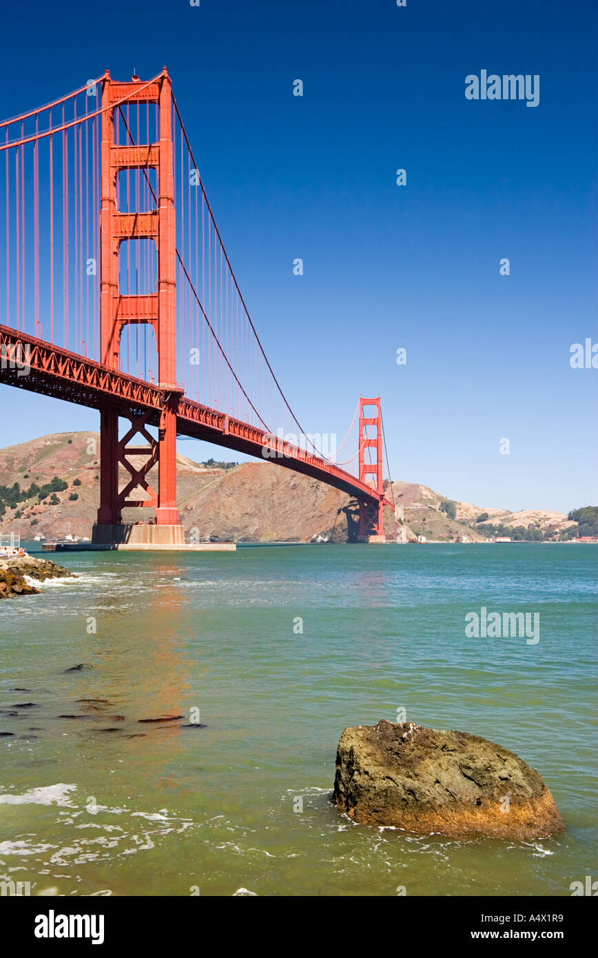 San francisco landmarks pictures hi-res stock photography and images ...
