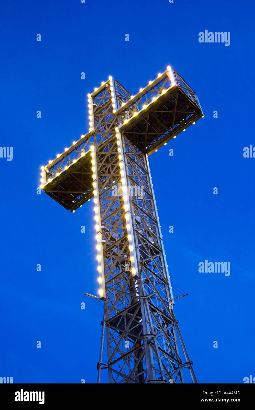 Montreal Mount Royal Cross High Resolution Stock Photography and Images ...
