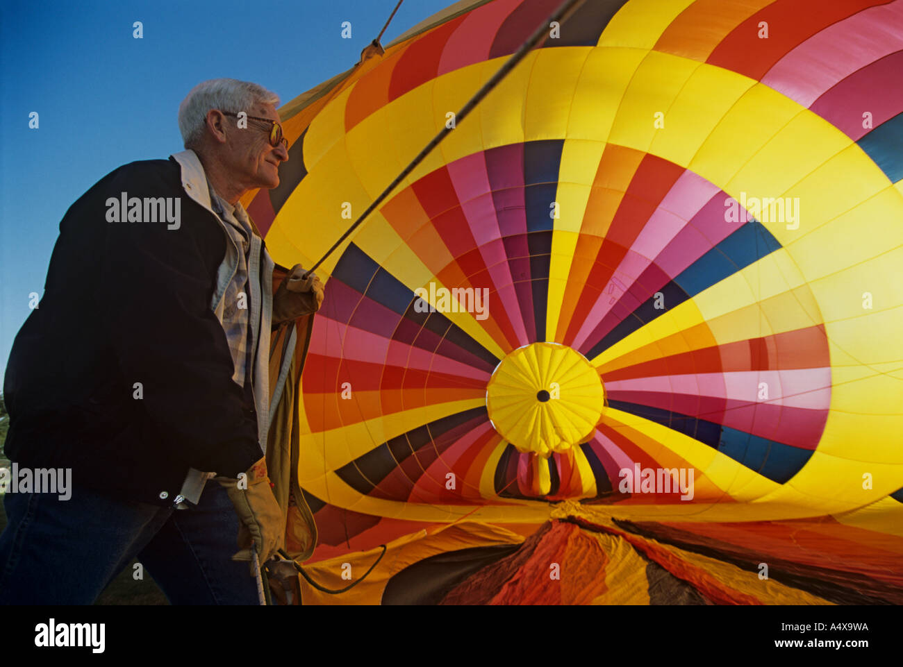 Inflating a balloon Stock Photo - Alamy