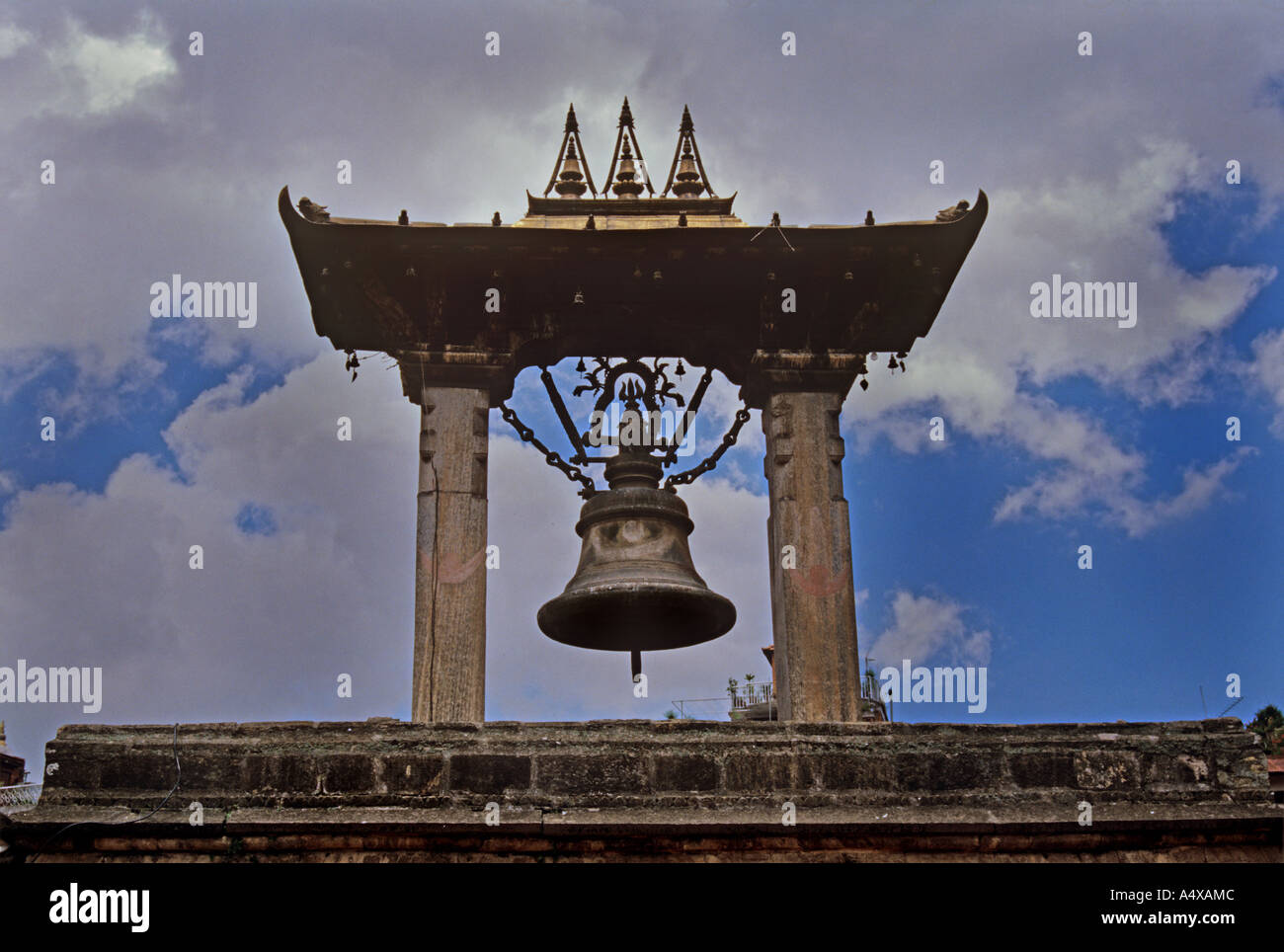 Bell mold hi-res stock photography and images - Alamy