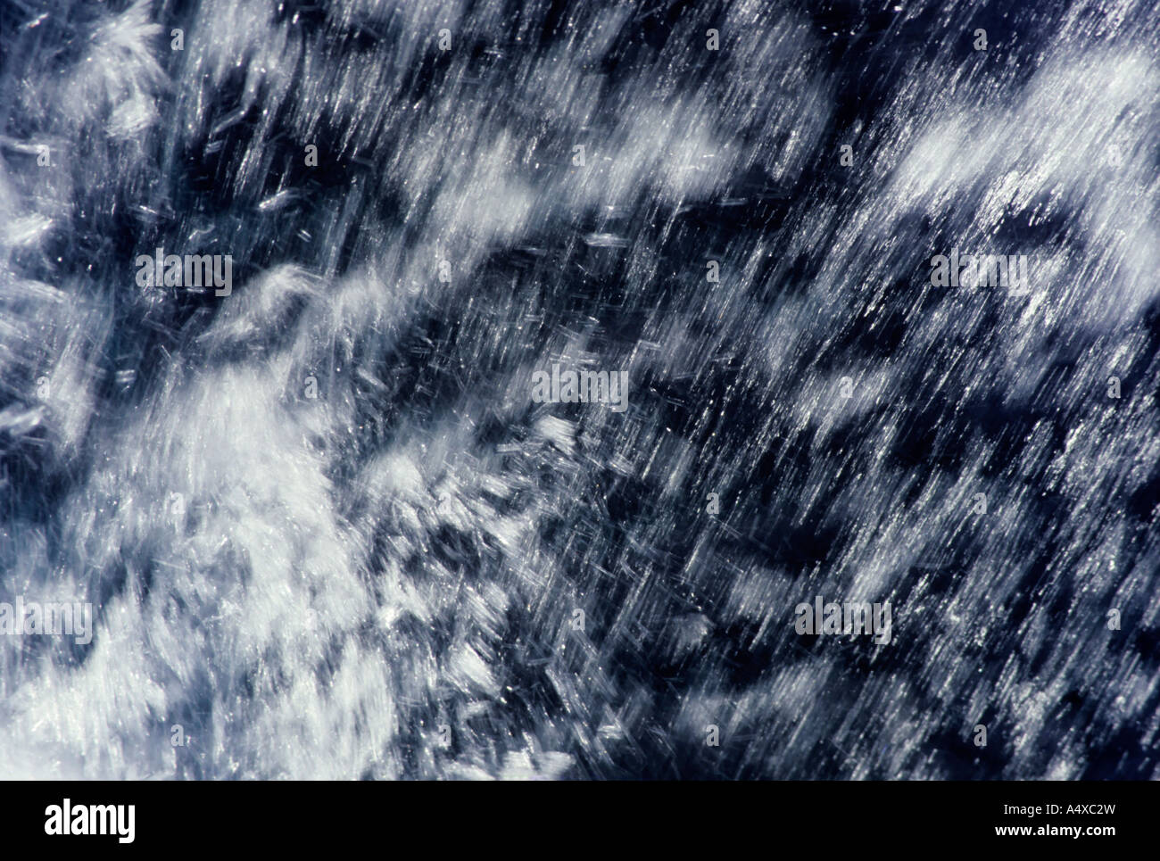 Var097 spray water splash hi-res stock photography and images - Alamy