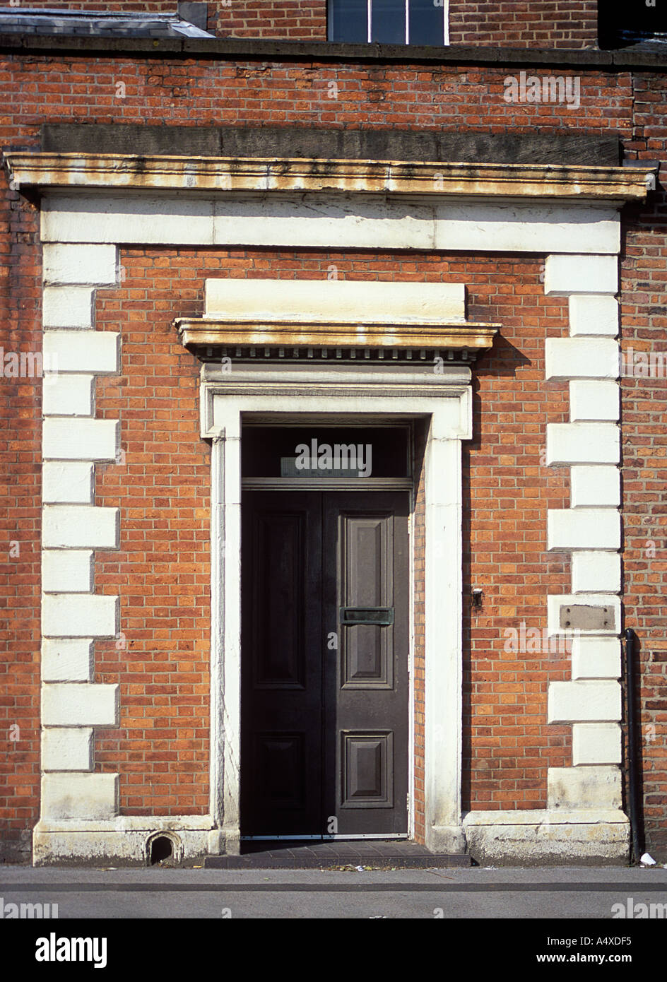 Brick quoins hi-res stock photography and images - Alamy