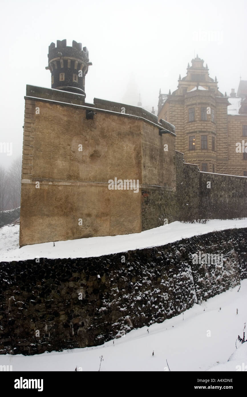Castle frydlant frýdlant friedland czech hi-res stock photography and ...