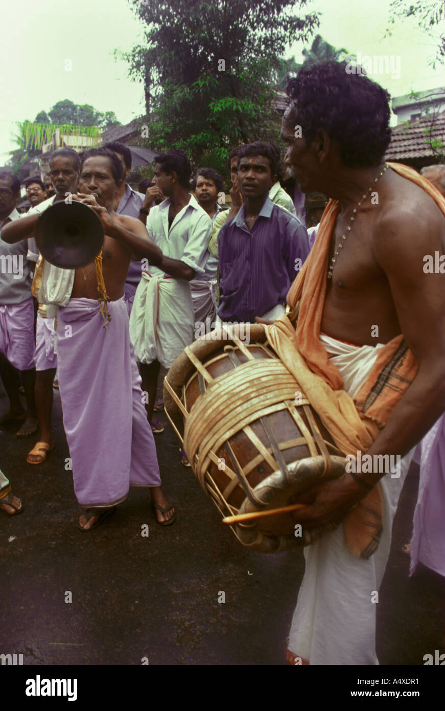 Nadaswaram hi-res stock photography and images - Alamy