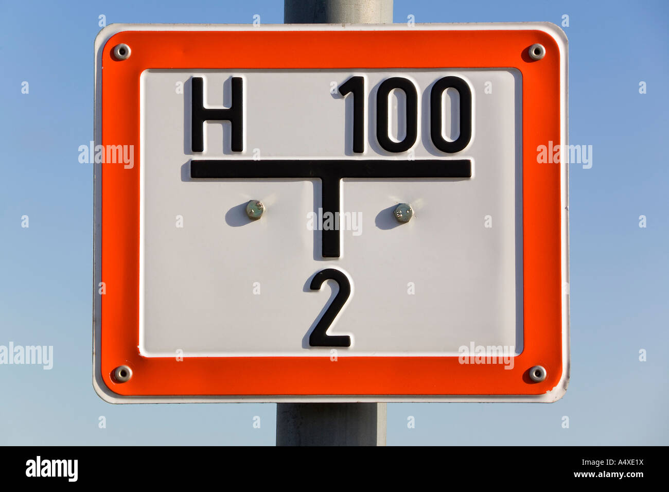 A signboard for a hydrant Stock Photo - Alamy