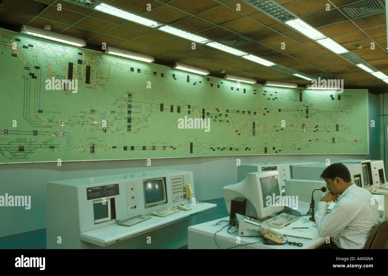 Ircon hi-res stock photography and images - Alamy