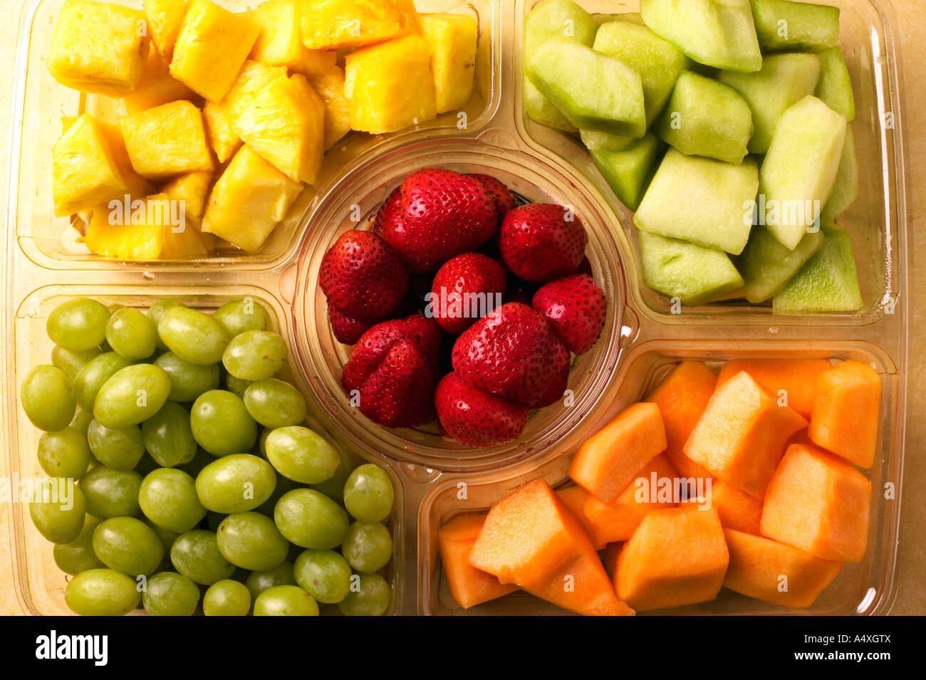 Fruit tray hi-res stock photography and images - Alamy
