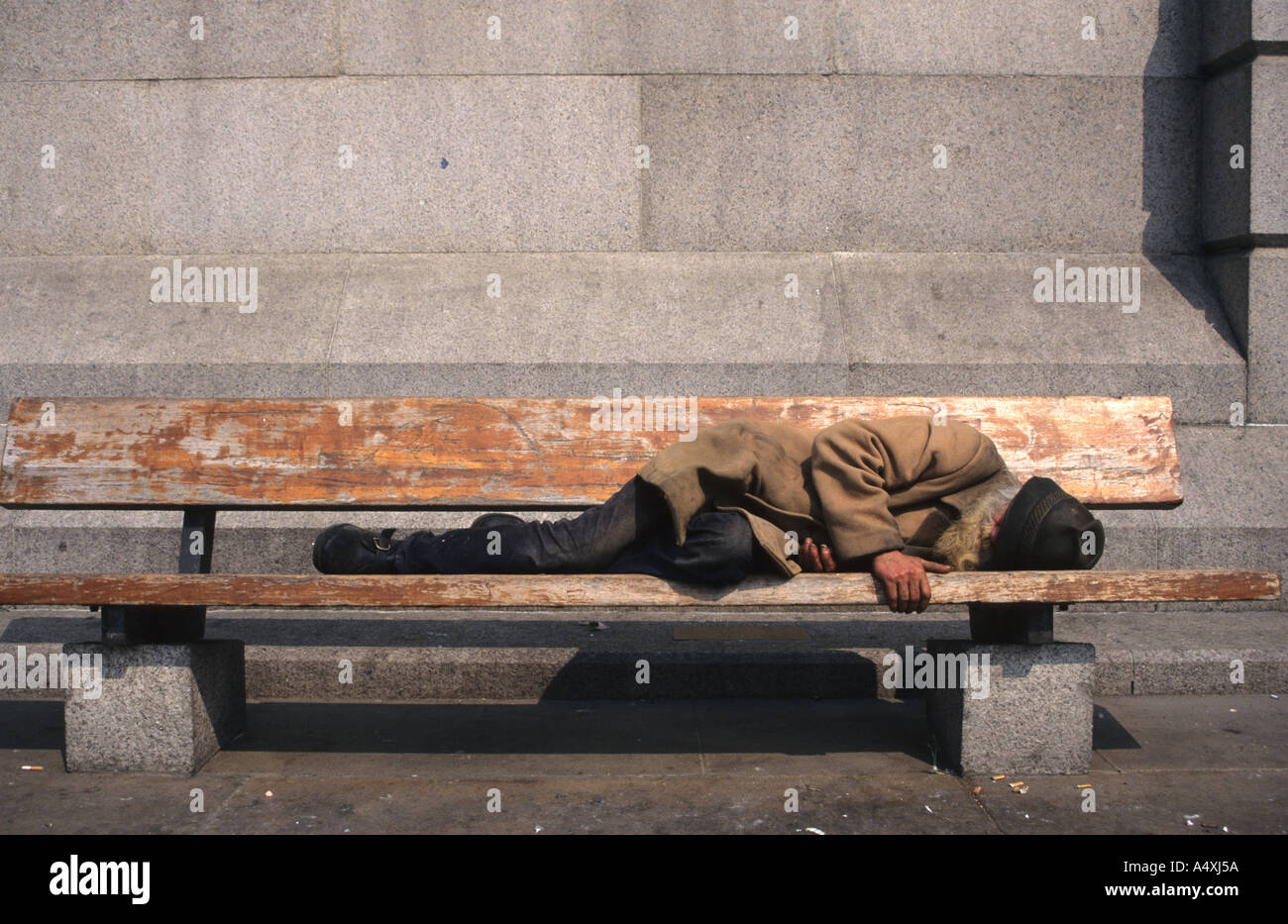 Hobo sleeping rough hi-res stock photography and images - Alamy