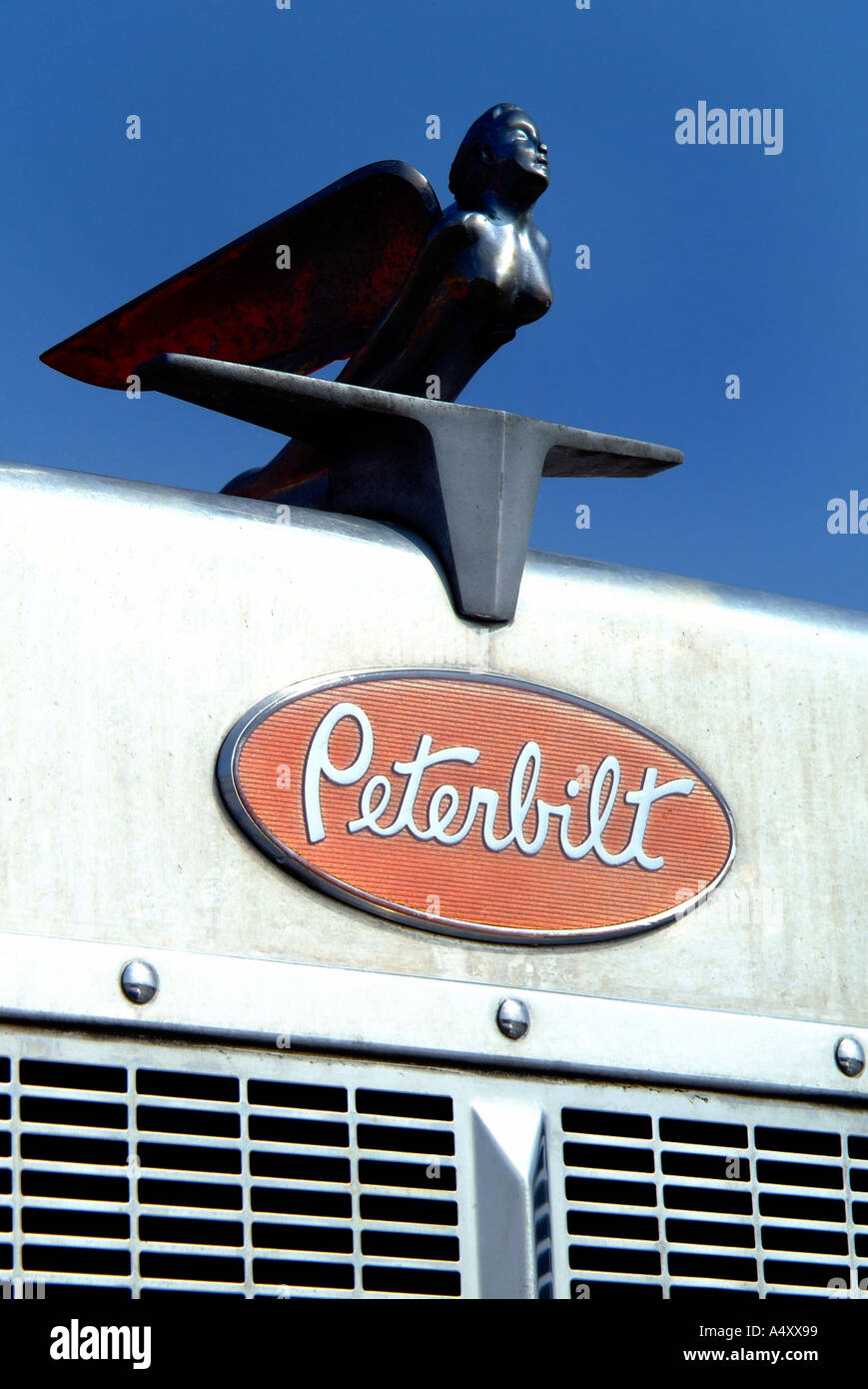 Peterbuilt truck hi-res stock photography and images - Alamy