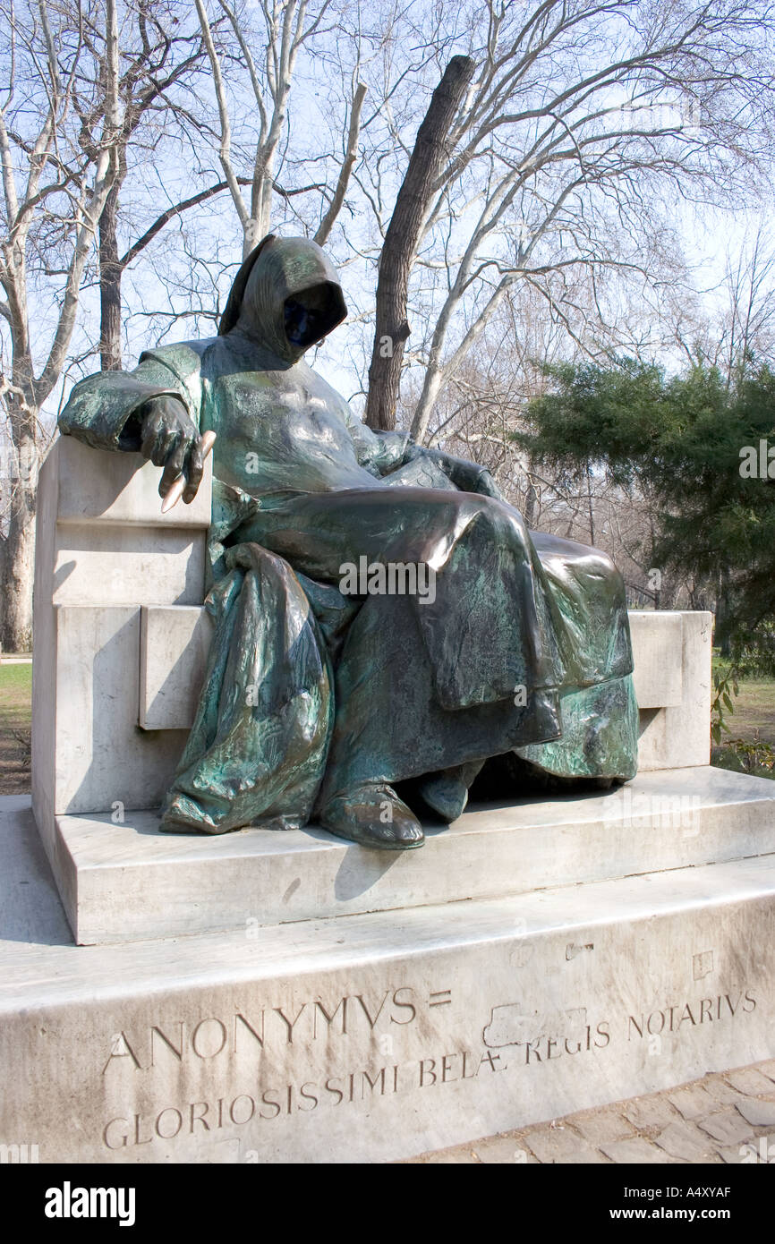 Anonymous statue hi-res stock photography and images - Alamy