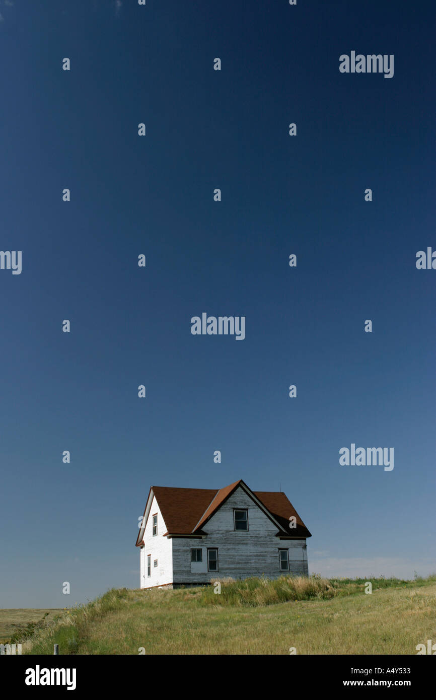 Open range house Stock Photo - Alamy