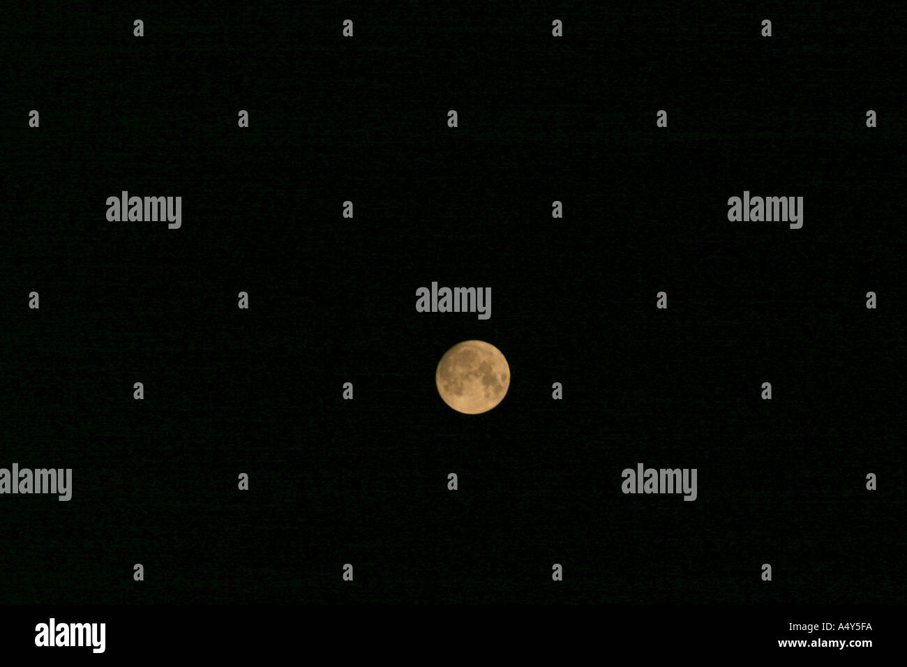 Night sky with a full moon viewed from Nottingham Stock Photo - Alamy