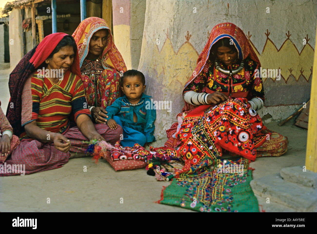 Local women at Kutch in Gujarat India Stock Photo - Alamy