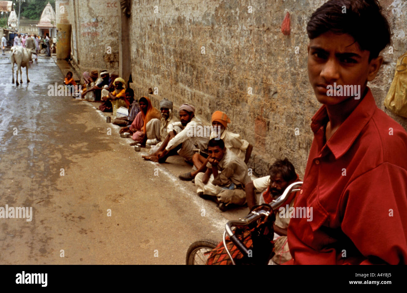 Beggers Delhi India Stock Photo - Alamy
