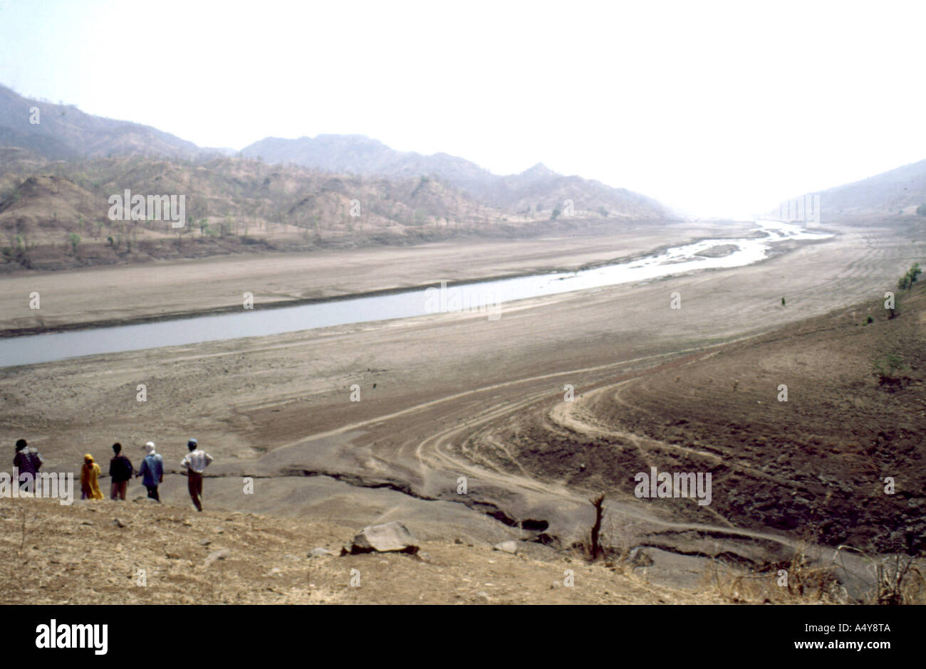 Narmada flow hi-res stock photography and images - Alamy