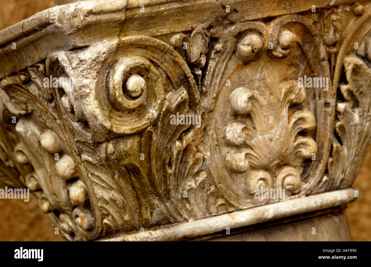 Architectural work on column Stock Photo - Alamy