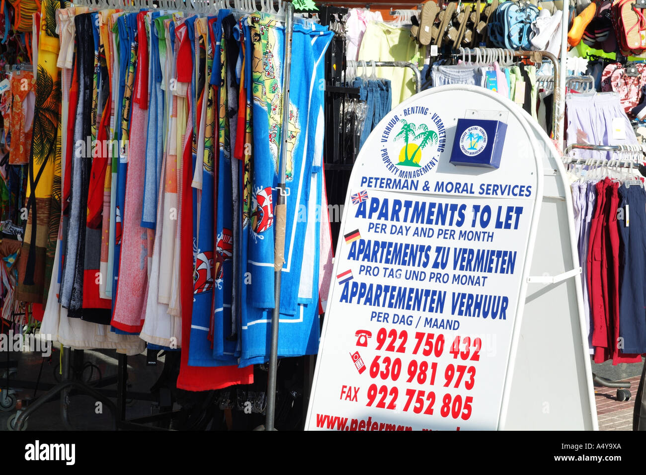 apartments to let rent signs amid the sales racks Shopping Las Americas ...