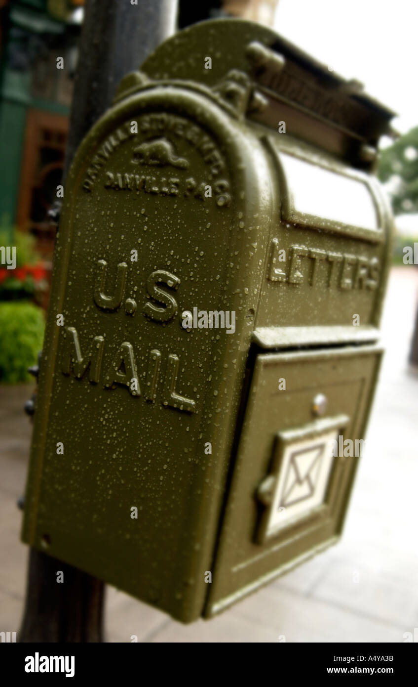 Us mailbox hi-res stock photography and images - Alamy