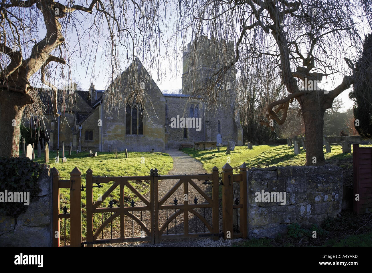 Dumbleton hi-res stock photography and images - Alamy