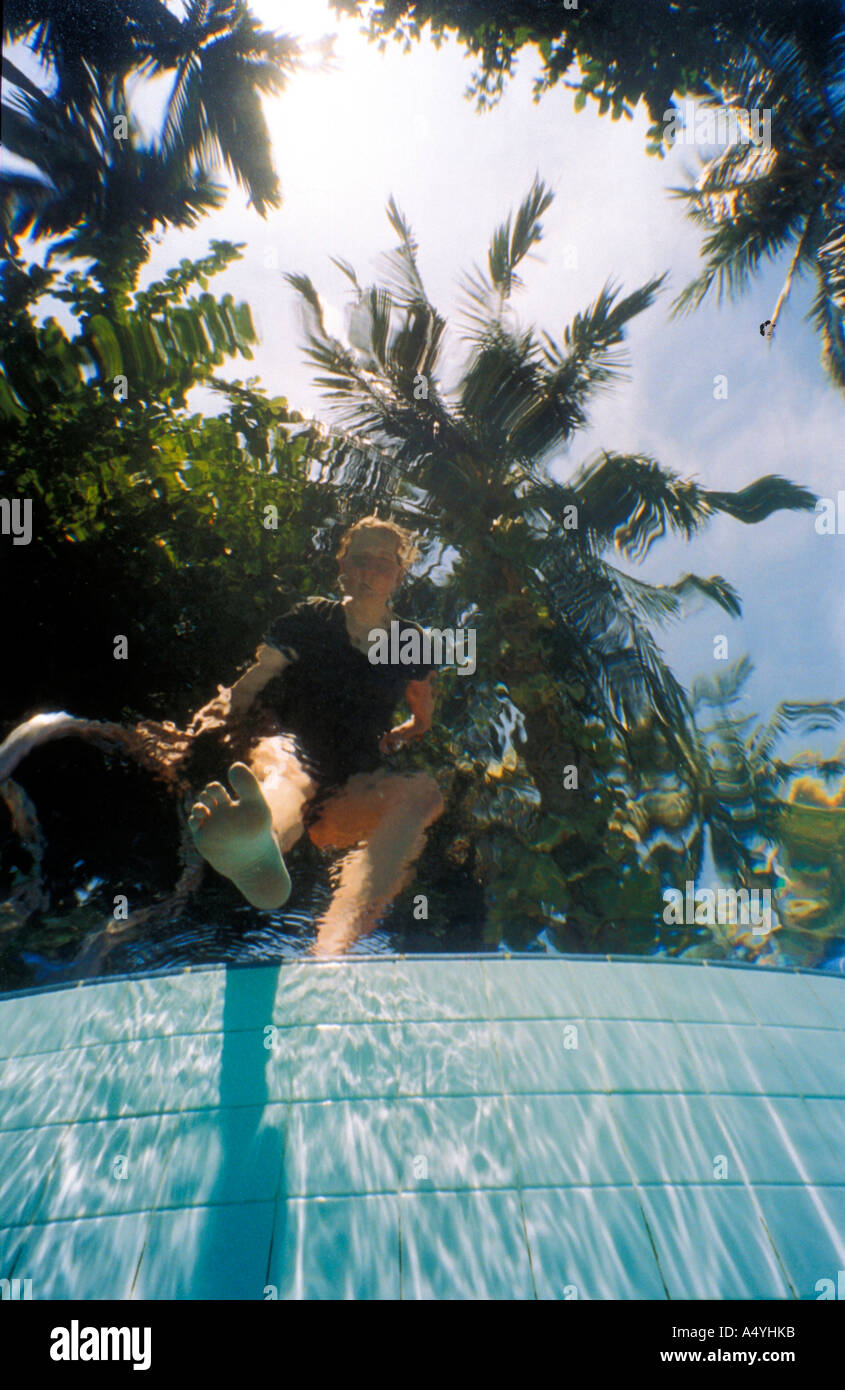 Putting feet in water hi-res stock photography and images - Alamy