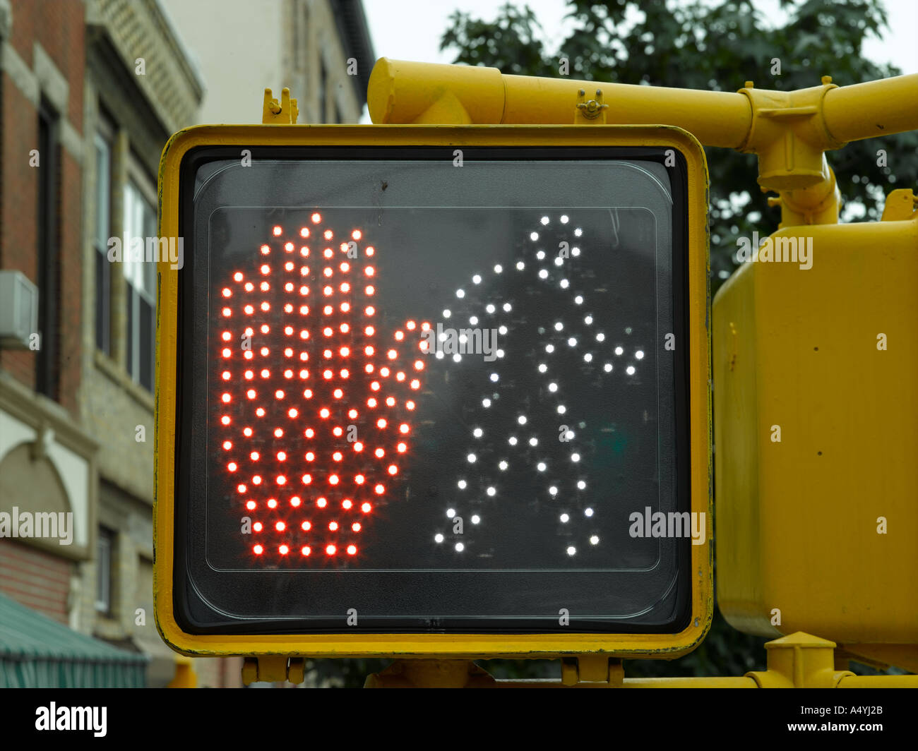 Green walk traffic light new hi-res stock photography and images - Alamy