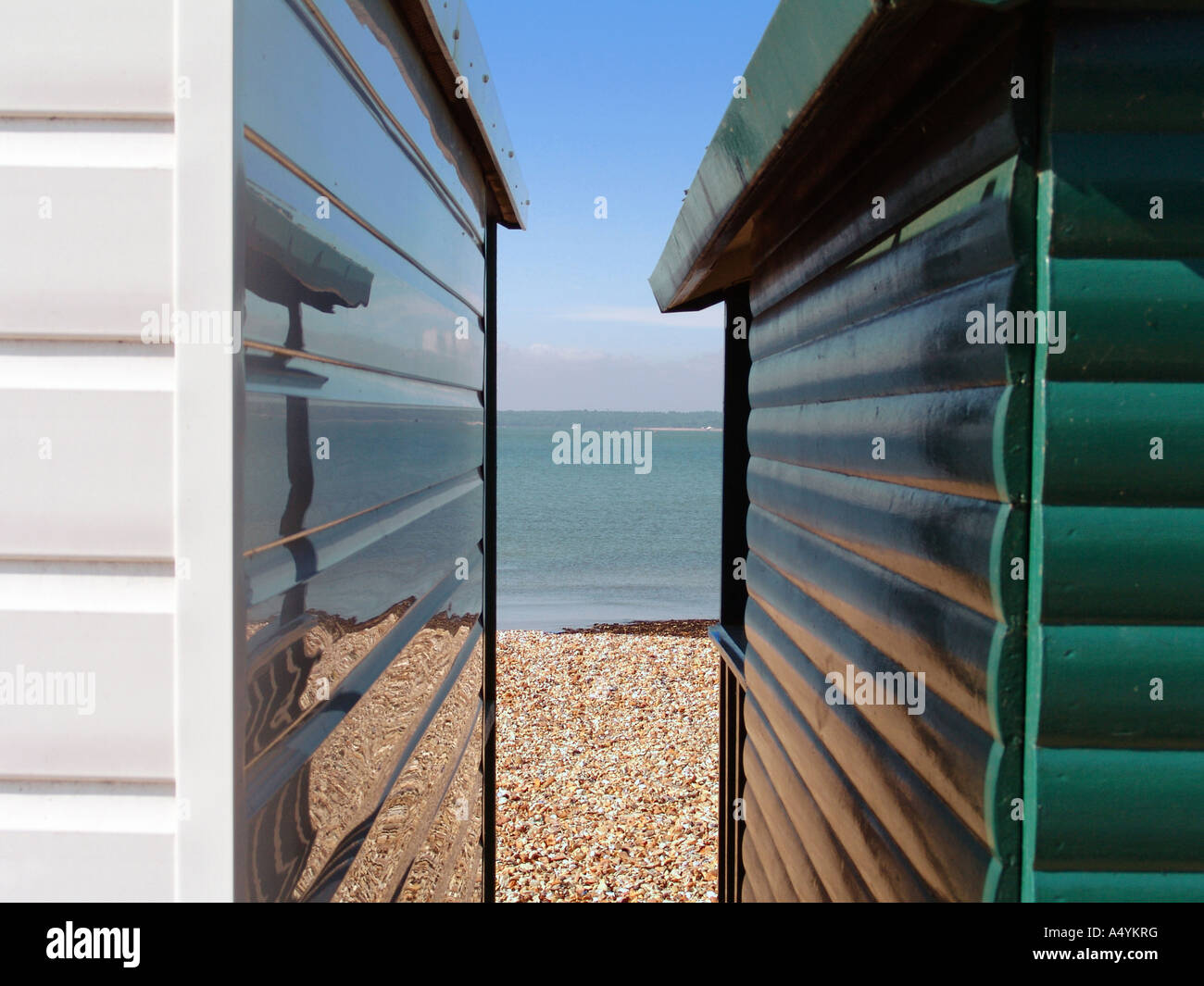 Lee on solent beach huts hi-res stock photography and images - Alamy
