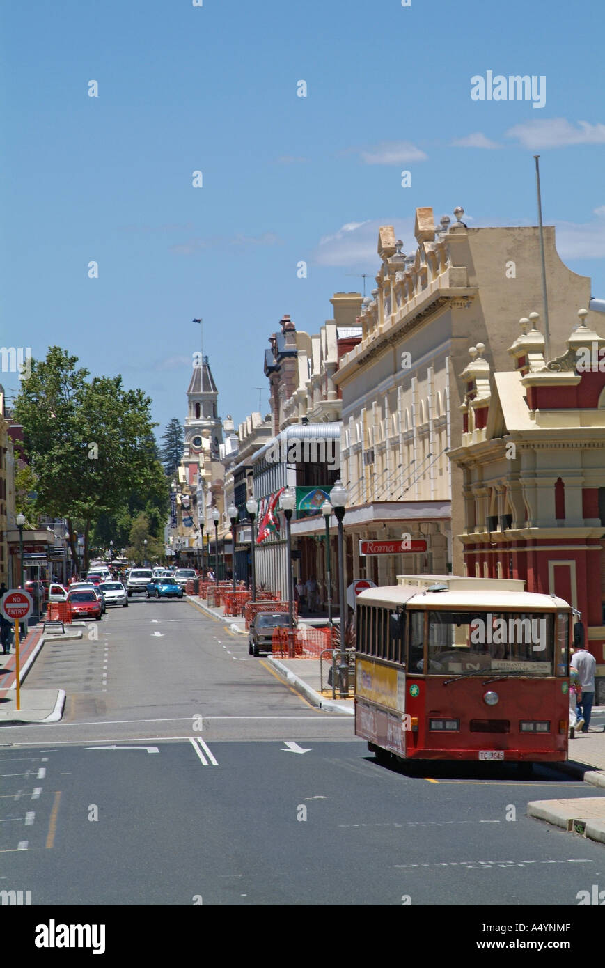 Perth western australia bus hi-res stock photography and images - Alamy