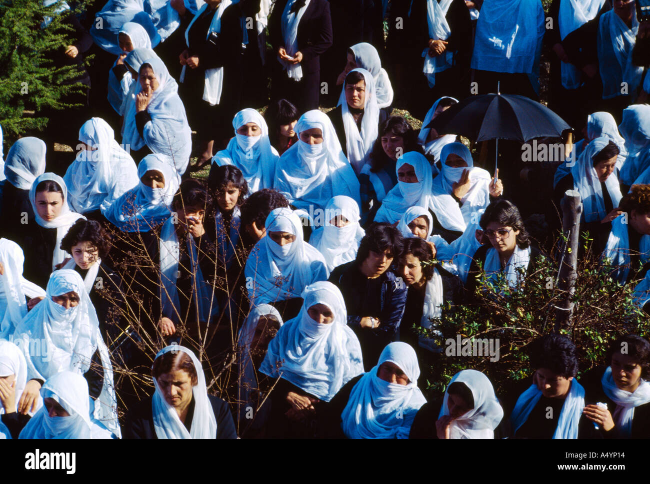 Middle east moslem moslems muslim muslims hi-res stock photography and ...