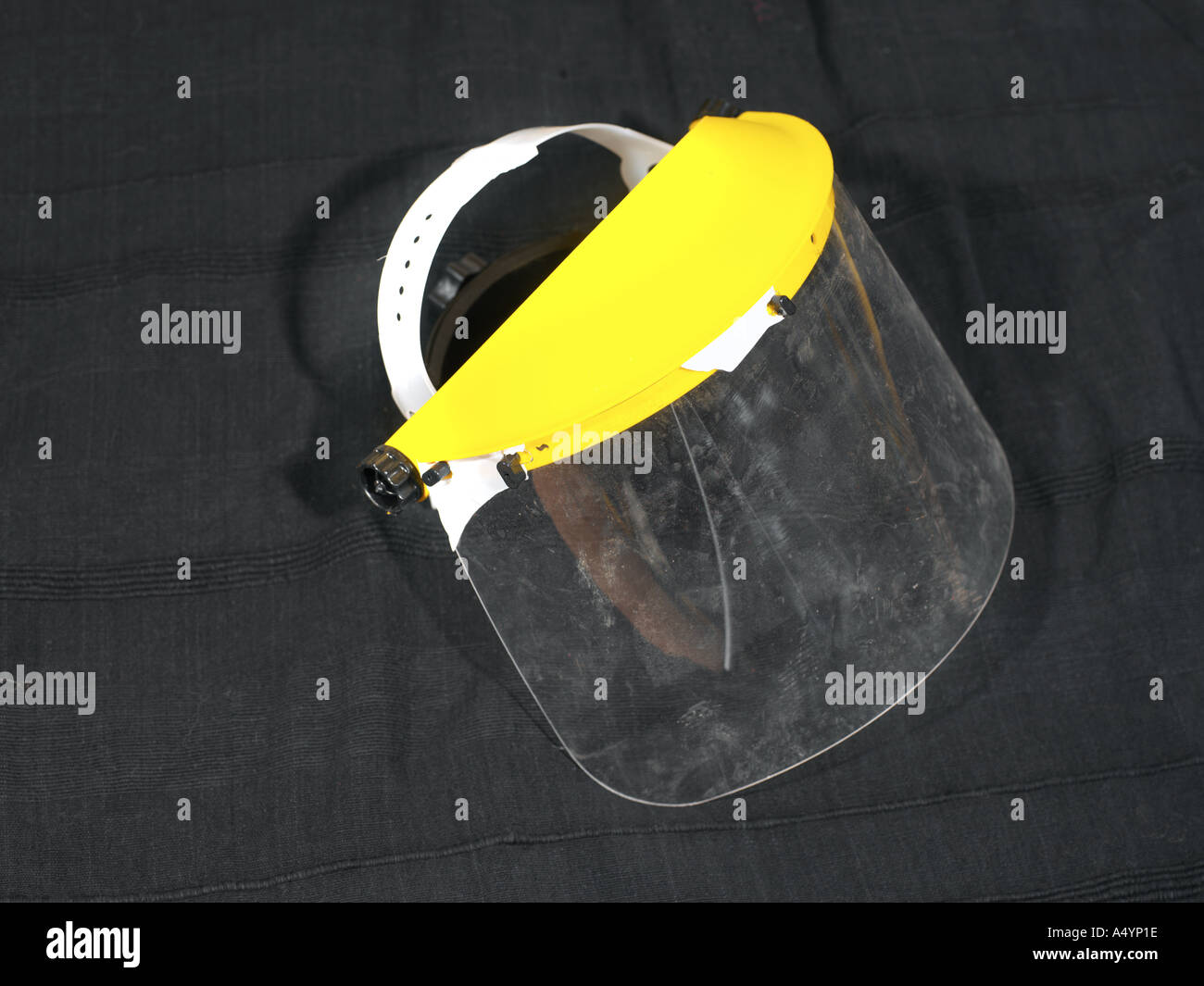 Face mask use hi-res stock photography and images - Alamy