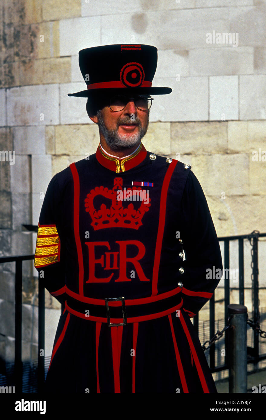 1, one, Yeoman Warder, Beefeater, Queen's Royal Guard, Tower of London ... 1, one, Yeoman Warder, Beefeater, Queen's Royal Guard, Tower of London ...