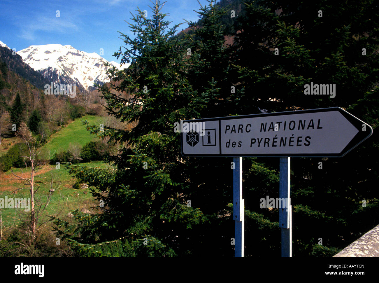 sign, Pyrenees National Park, Parc National des Pyrenees, Aquitaine ...