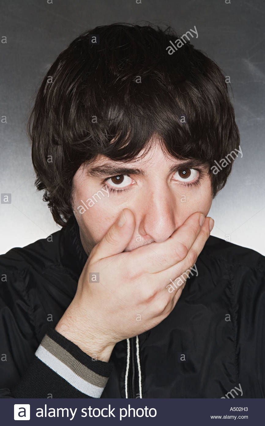 Hand Covering Mouth Stock Photos & Hand Covering Mouth Stock Images - Alamy